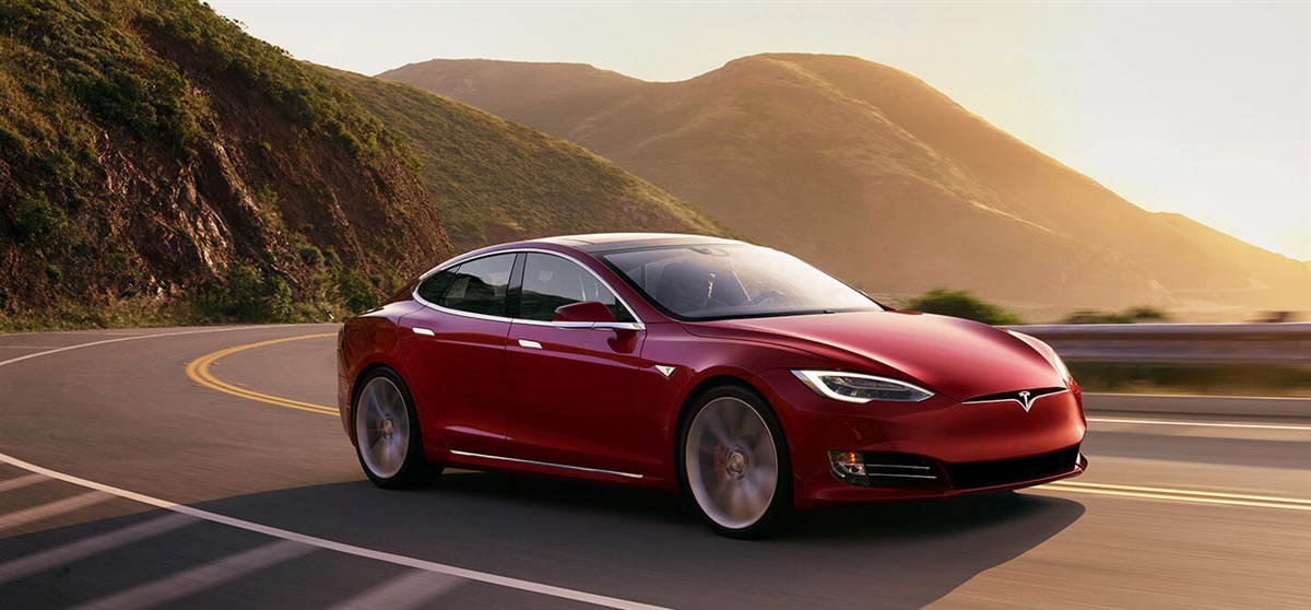 Tesla 95d store